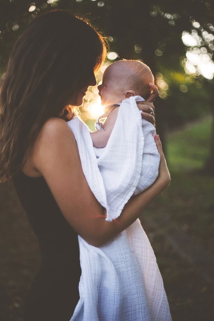 10 Amazing Single Mom Family Picture Ideas - Empowered Single Moms